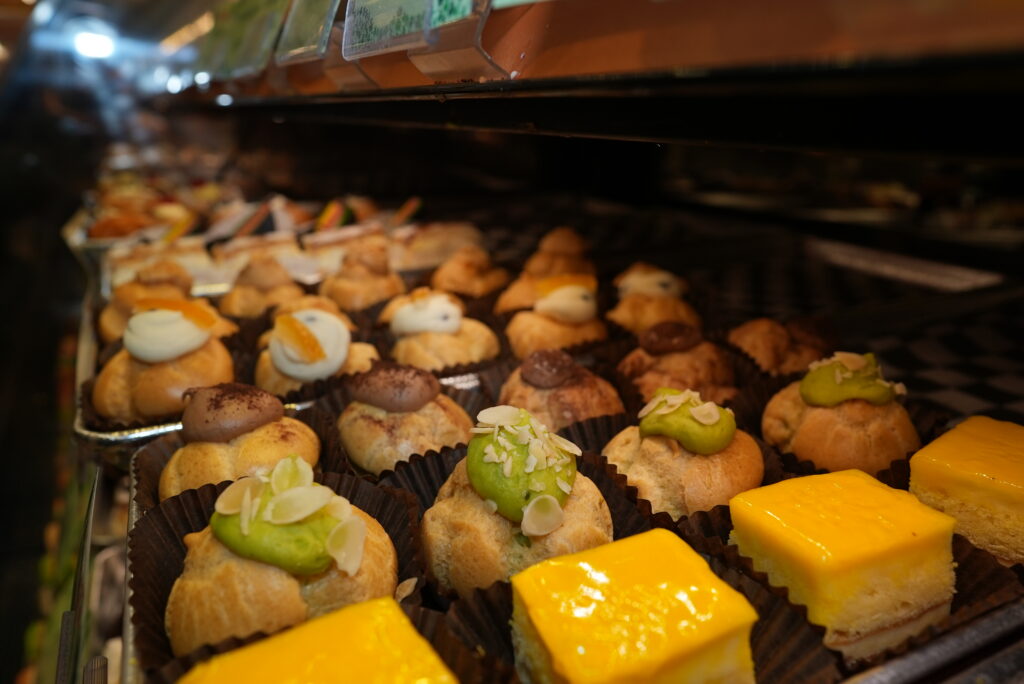 Gourmet Italian Bakery in NJ | Livoti's Old World Market